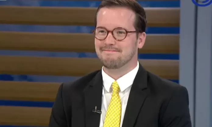 Alejandro Cavero: "Vamos a tener que ver si la presidenta es capaz de ...