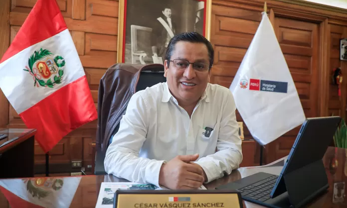 César Vásquez presentó su renuncia al cargo de ministro de Salud | Canal N