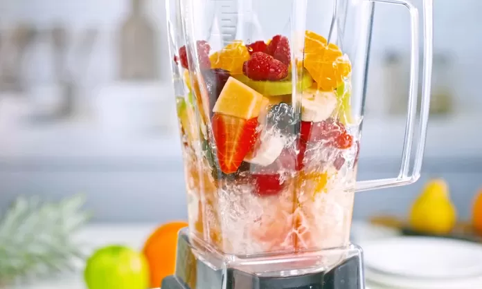¿Consumir frutas enteras o en jugos: cuál es mejor para el organismo ...