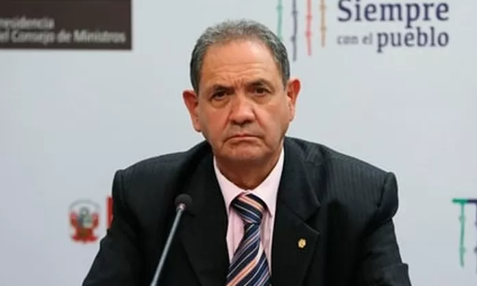 Designan a José Gavidia como representante alterno del Perú ante la ...