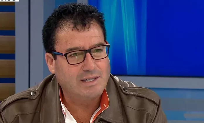 Edwin Martínez al presidente del Congreso: "Debería poner su cargo a ...