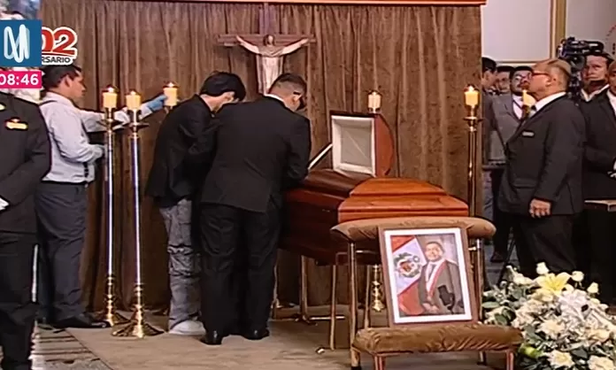 Hitler Saavedra recibió homenaje póstumo en el Congreso | Canal N