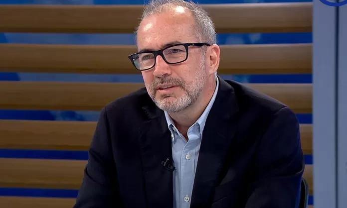 Iván Slocovich: "Otárola es el único político del entorno de la ...