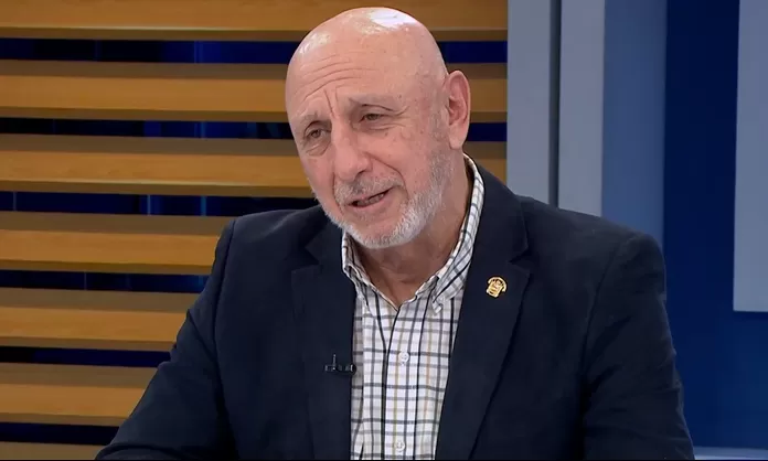 José Cueto: "No censuraría al ministro del Interior" | Canal N