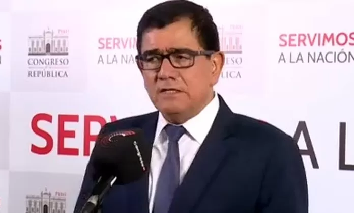 José Williams: “Lo que dice Castillo es irrelevante, no hay que darle ...