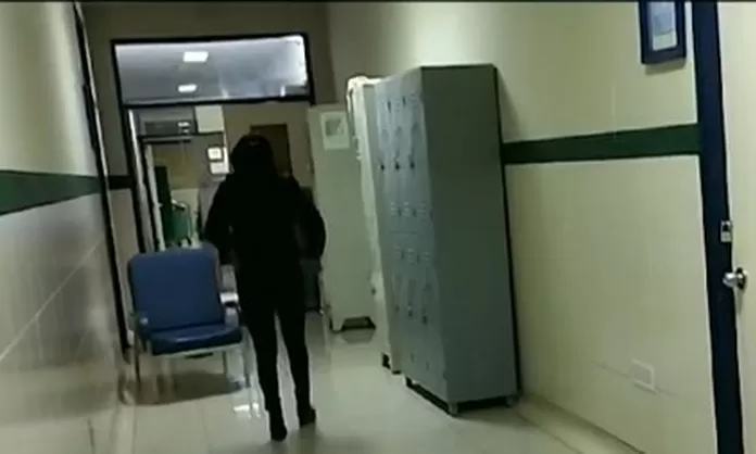 Juliaca: Lluvias provocan filtraciones en el hospital Carlos Monge ...