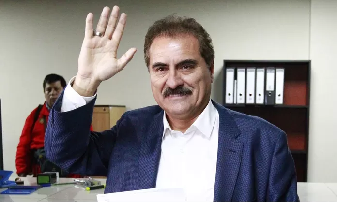 Julio Gagó presentó su renuncia irrevocable como afiliado al partido ...