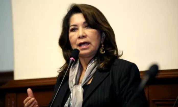 Martha Chávez: "Si la señora Glave puede, me pega un tiro" | Canal N