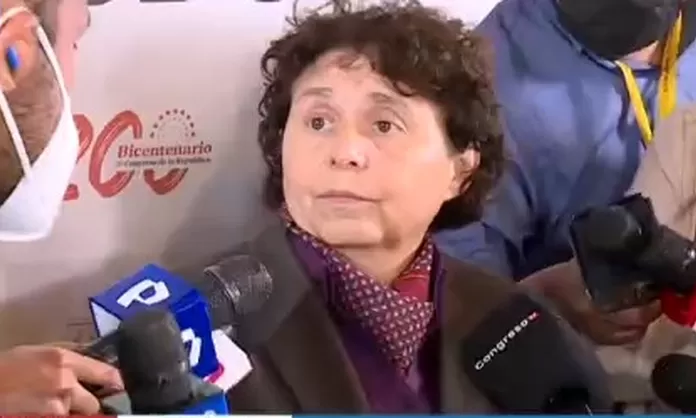 Susel Paredes: Si tuviera 18 años me enrolaría a defender el territorio ...