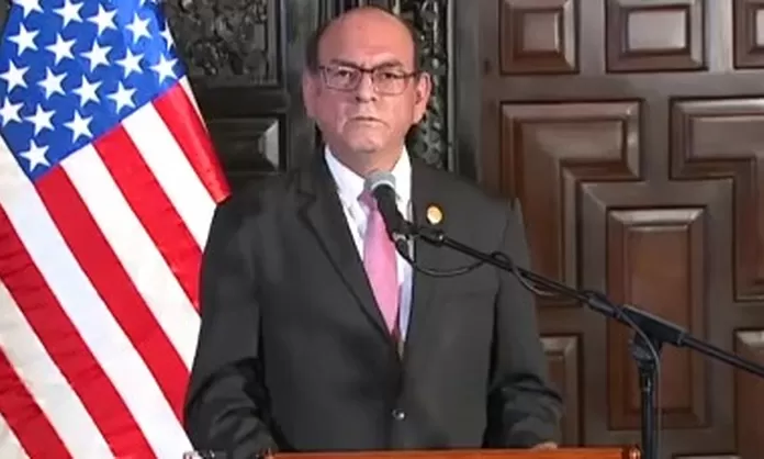 [VIDEO] César Landa: El pronunciamiento del Congreso es una sorpresa ...