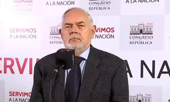 [VIDEO] Jorge Montoya: No tenemos por qué ir a ningún sitio a mendigar ...