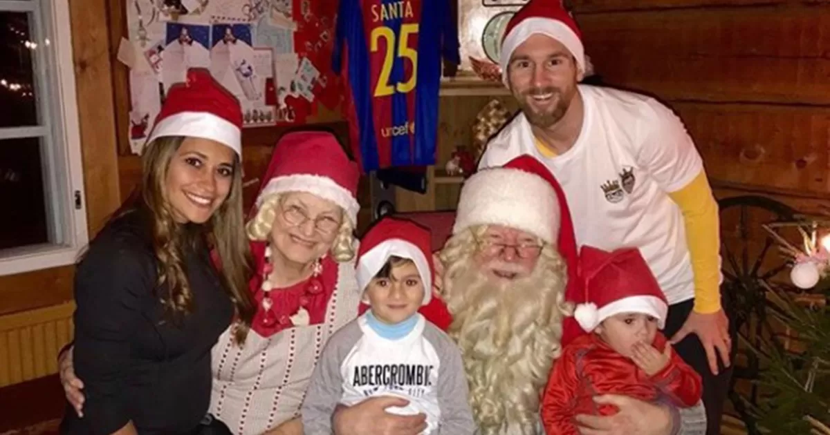 Lionel Messi y su saludo navideño junto a Papá Noel | Canal N