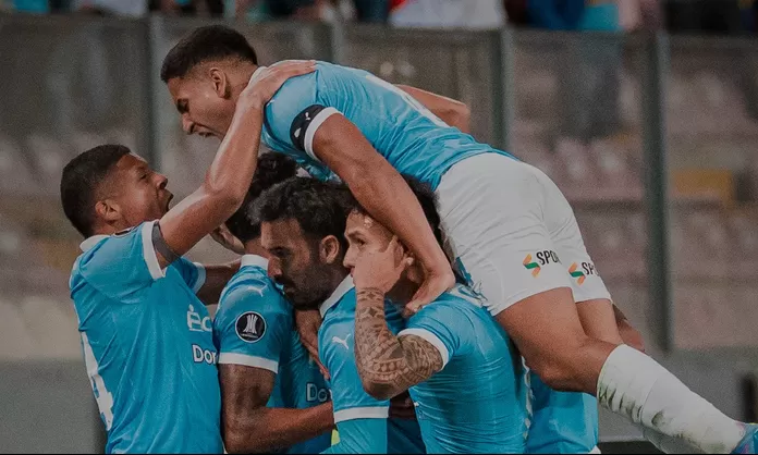 Sporting Cristal venció 2-1 a Bolívar y sigue peleando en la ...