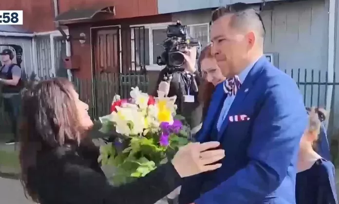 Chile: Madre e hijo se reencuentran tras 42 años | Canal N