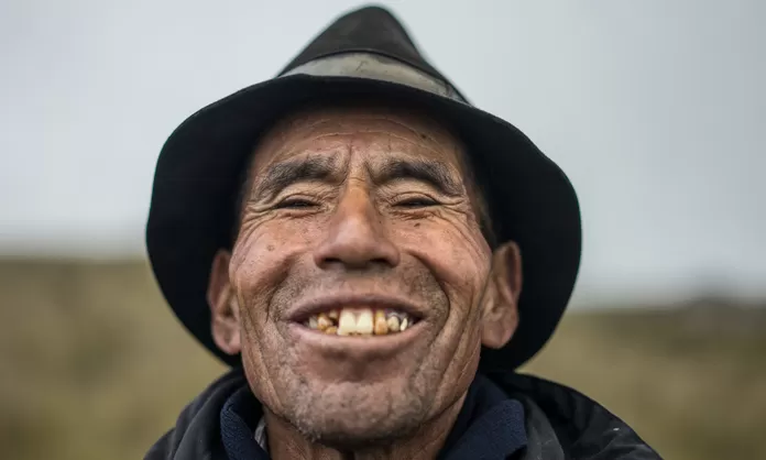 Ecuador: falleció el último extractor de hielo de volcán | Canal N