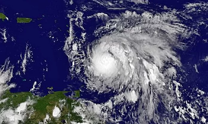 Huracán María: se eleva a nivel 5 y es "extremadamente peligroso" | Canal N