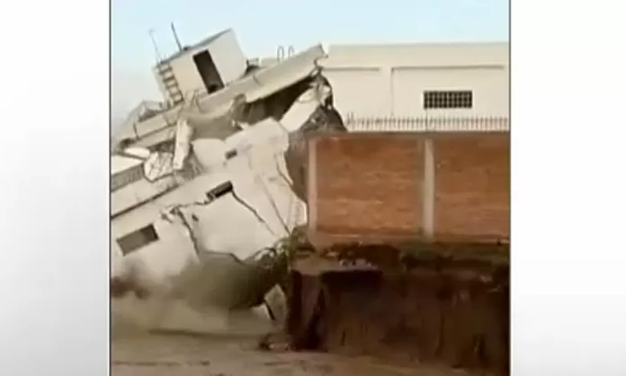 Chiclayo: casa se desploma por crecida del caudal del río Reque | Canal N